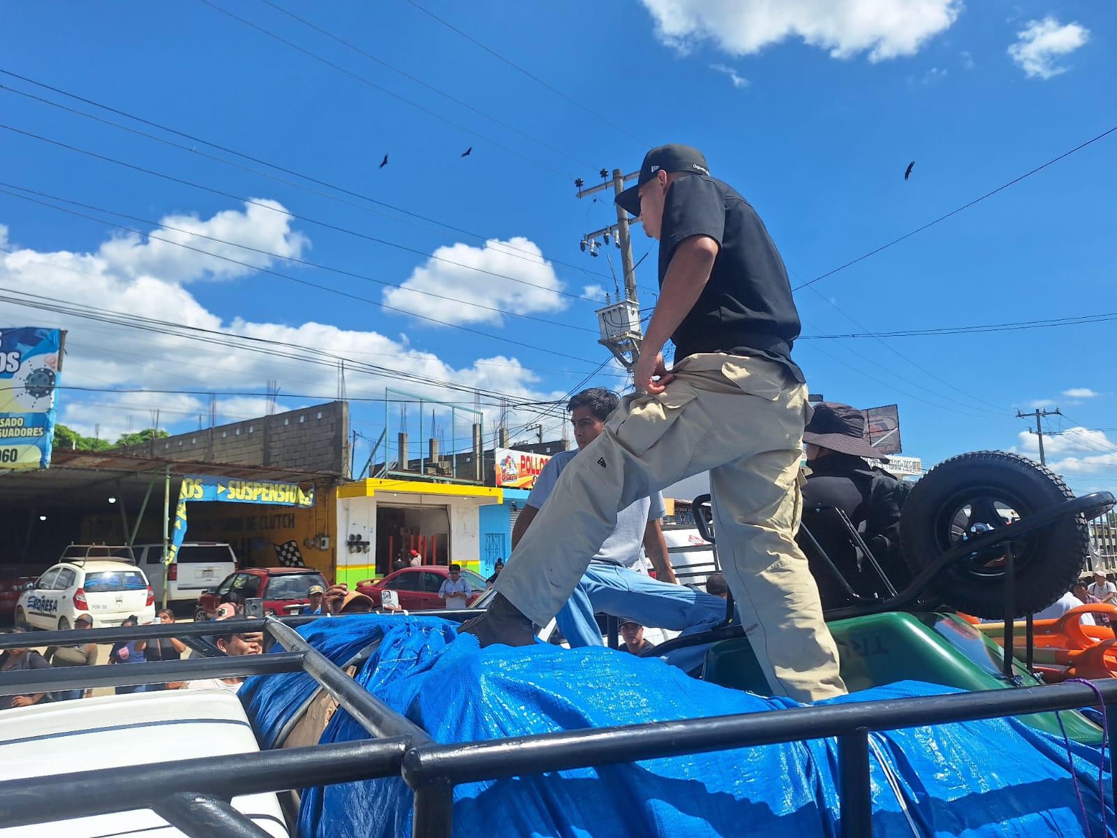 Youtuber Yulay llega a Poza Rica con ayuda humanitaria - Noreste